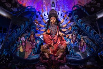 Kolkata’s 10 Best Durga Puja Pandals, Area-Wise List, & FAQs