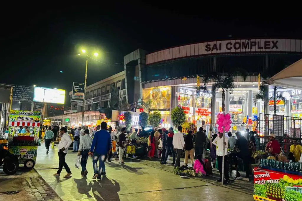 Places To Visit In Shirdi, Best Eateries, Stays & 2-Day Itinerary